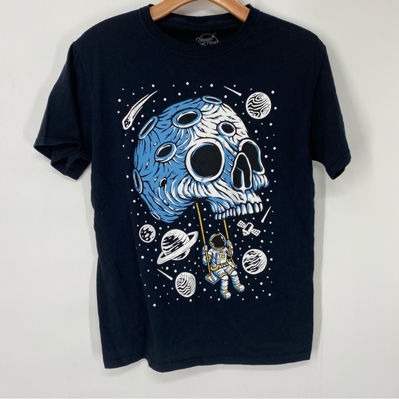 Neon Riot | Tops | Neon Riot Black Skull Moon Astronaut Trippy Graphic ...